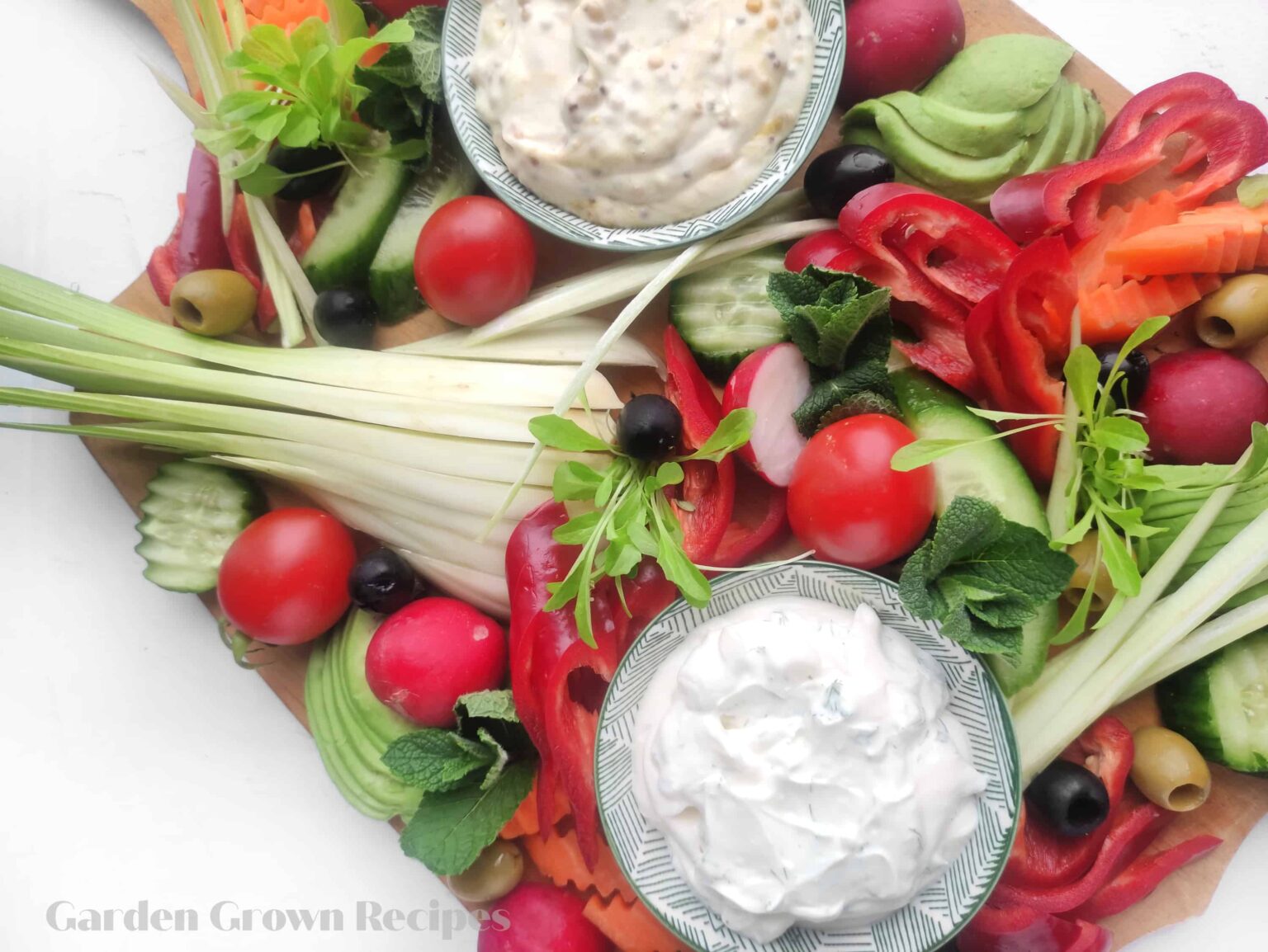 How to Make the Best Vegetable Platter with Fresh Veggies