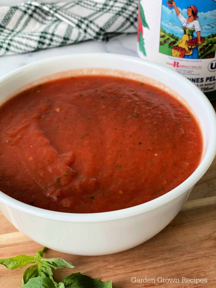 Authentic Pizza Sauce Recipe (Classic Italian Sauce)