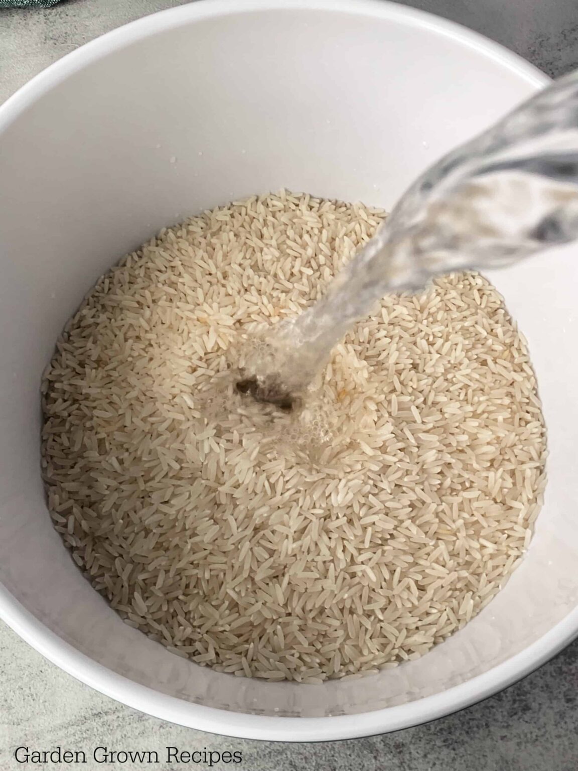 Puerto Rican Rice Recipe (Easy Arroz Con Gandules)